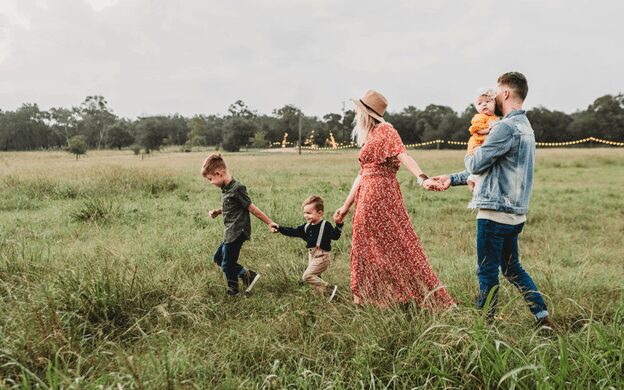 Digital Nomad Family Life - Andy Sto