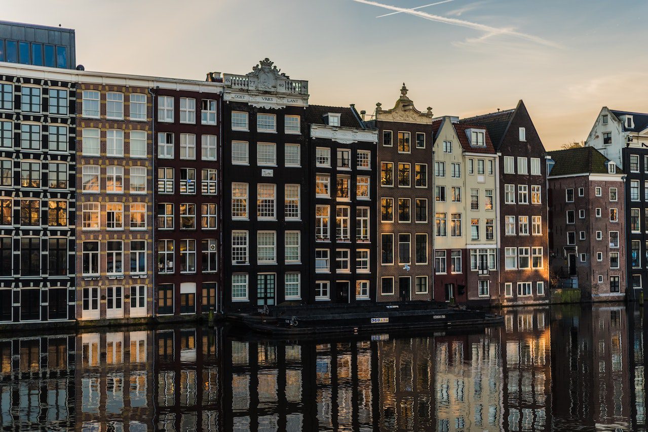 Living in Amsterdam as a Digital Nomad - Andy Sto